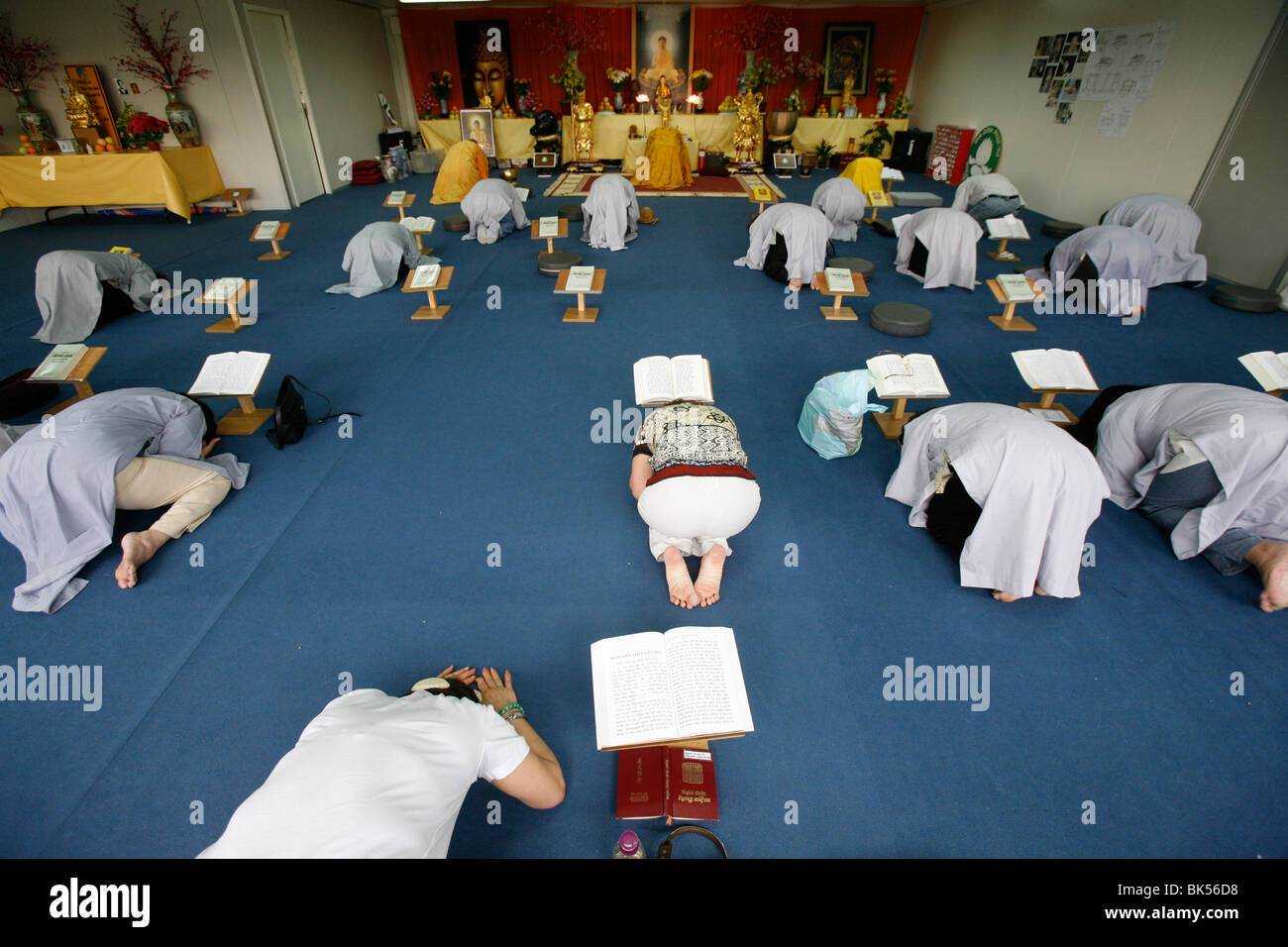 Thien minh buddhist temple hi-res stock photography and images - Alamy