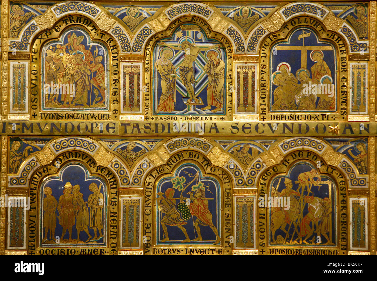 The Verdun Altar, artwork completed by Nicholas of Verdun in 1811 ...