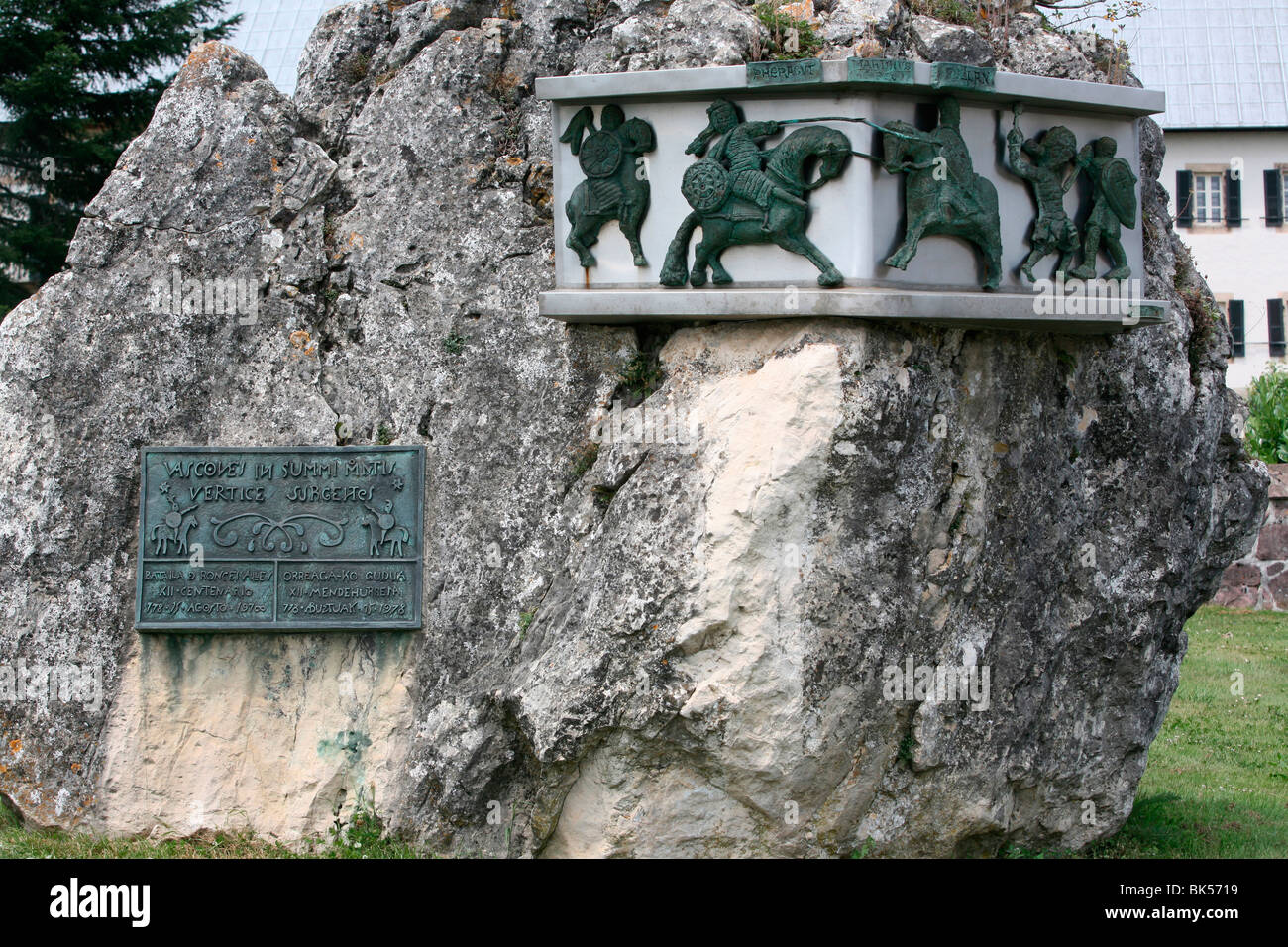 Roncevaux hi-res stock photography and images - Alamy