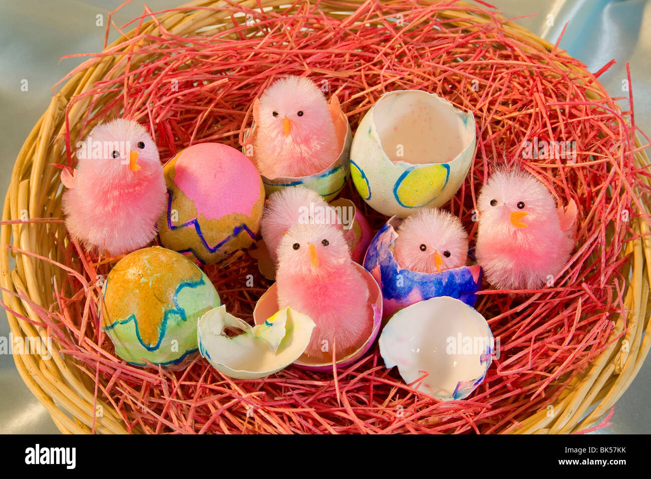 Easter chick bunny egg eggs hatch hatching basket Stock Photo - Alamy