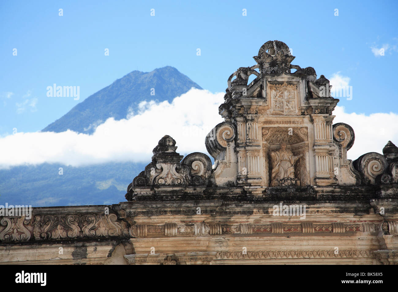 Volcano, Vulcan Agua and colonial architecture, Antigua, Guatemala ...