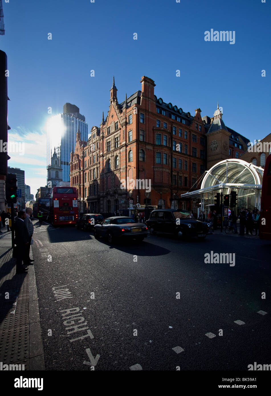 Liverpool Street Station, Bishopsgate entrance, London, UK Stock Photo ...