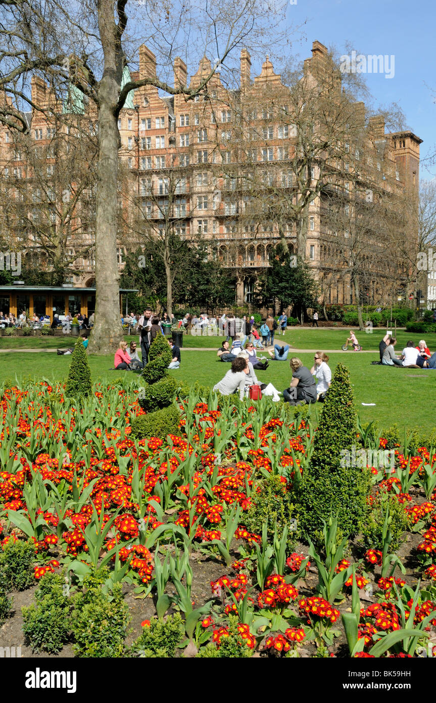 Russell Square Hotel High Resolution Stock Photography and Images - Alamy