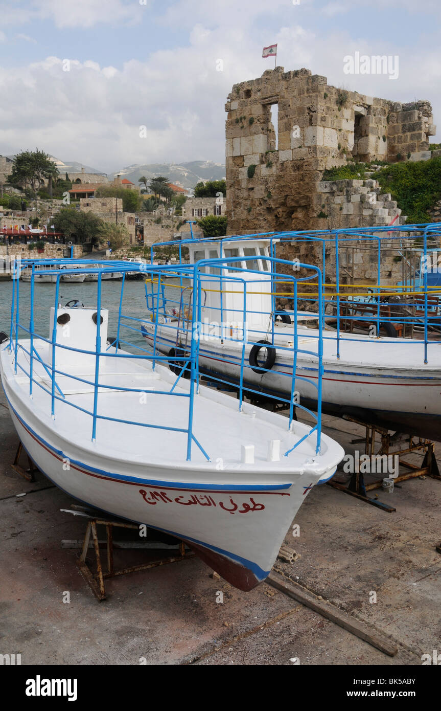 LEBANON BOATS IN THE HARBOUR OF OLD CITY OF BYBLOS Stock Photo - Alamy