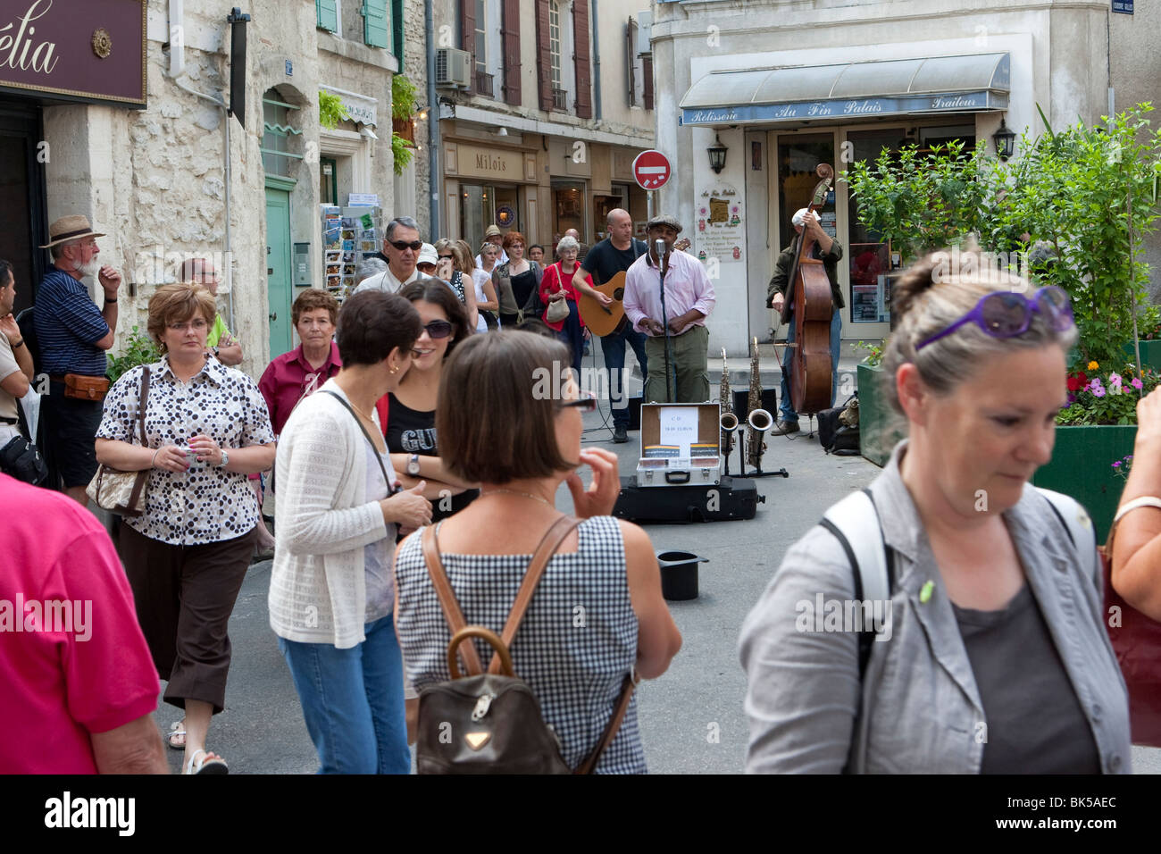 A street scene on market day in St Remy, Provence, France Stock Photo ...