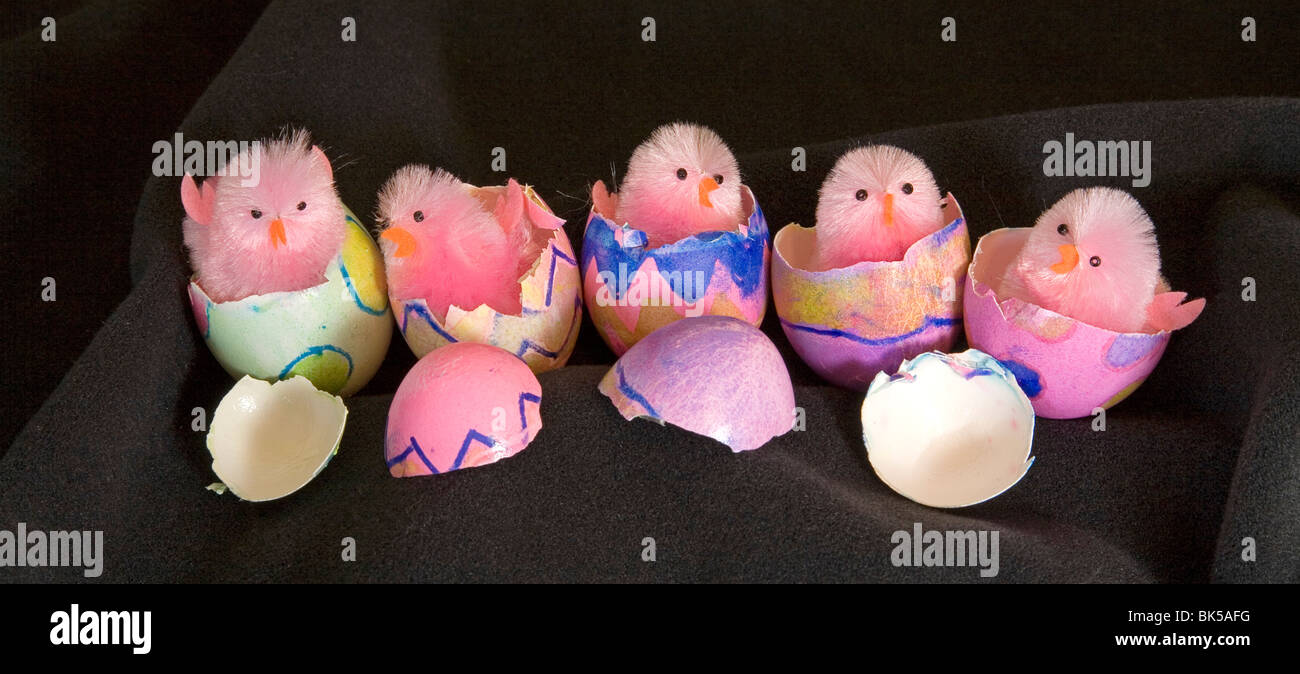 Happy Easter chick bunny basket egg eggs Stock Photo - Alamy