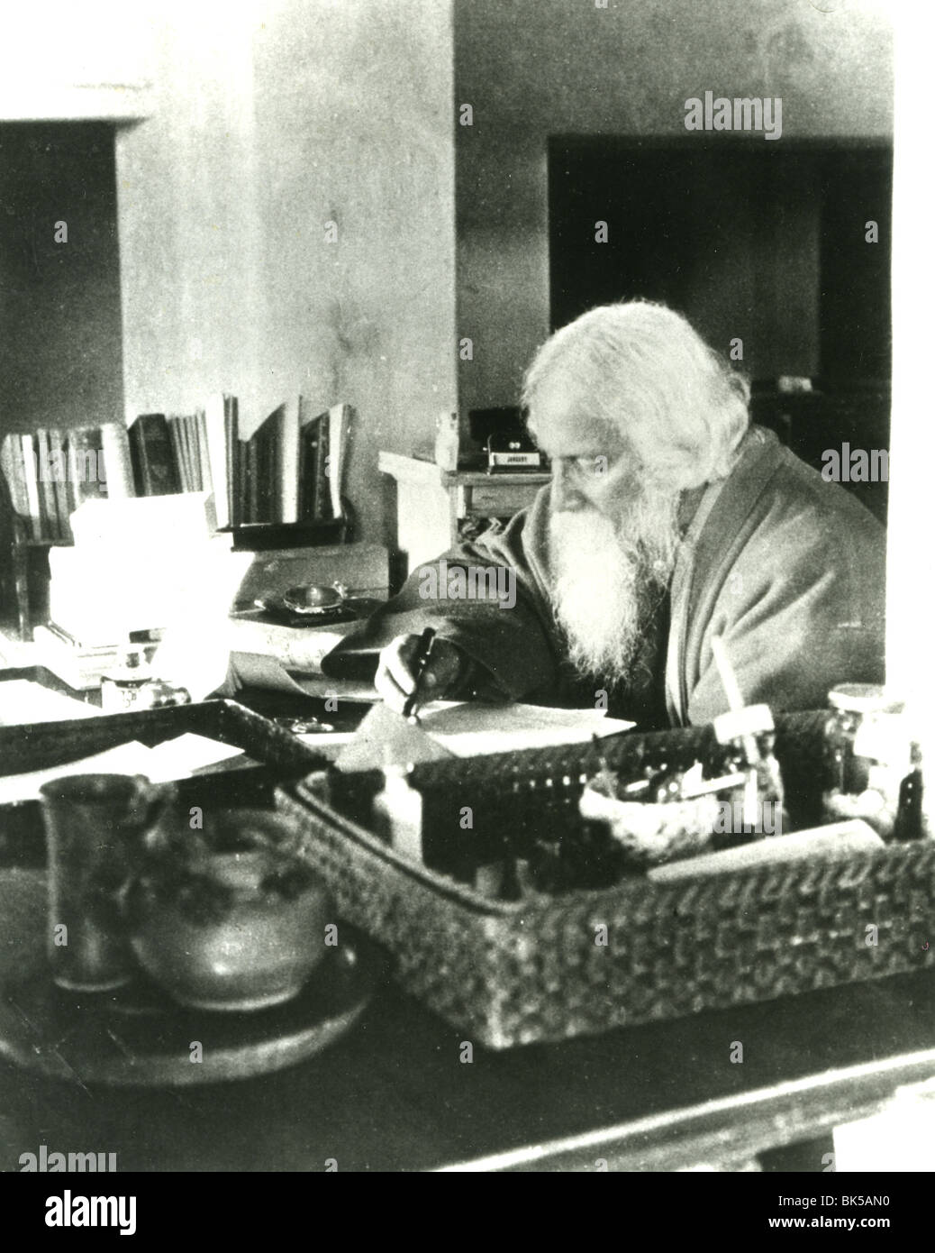 Rabindranath tagore hi-res stock photography and images - Alamy
