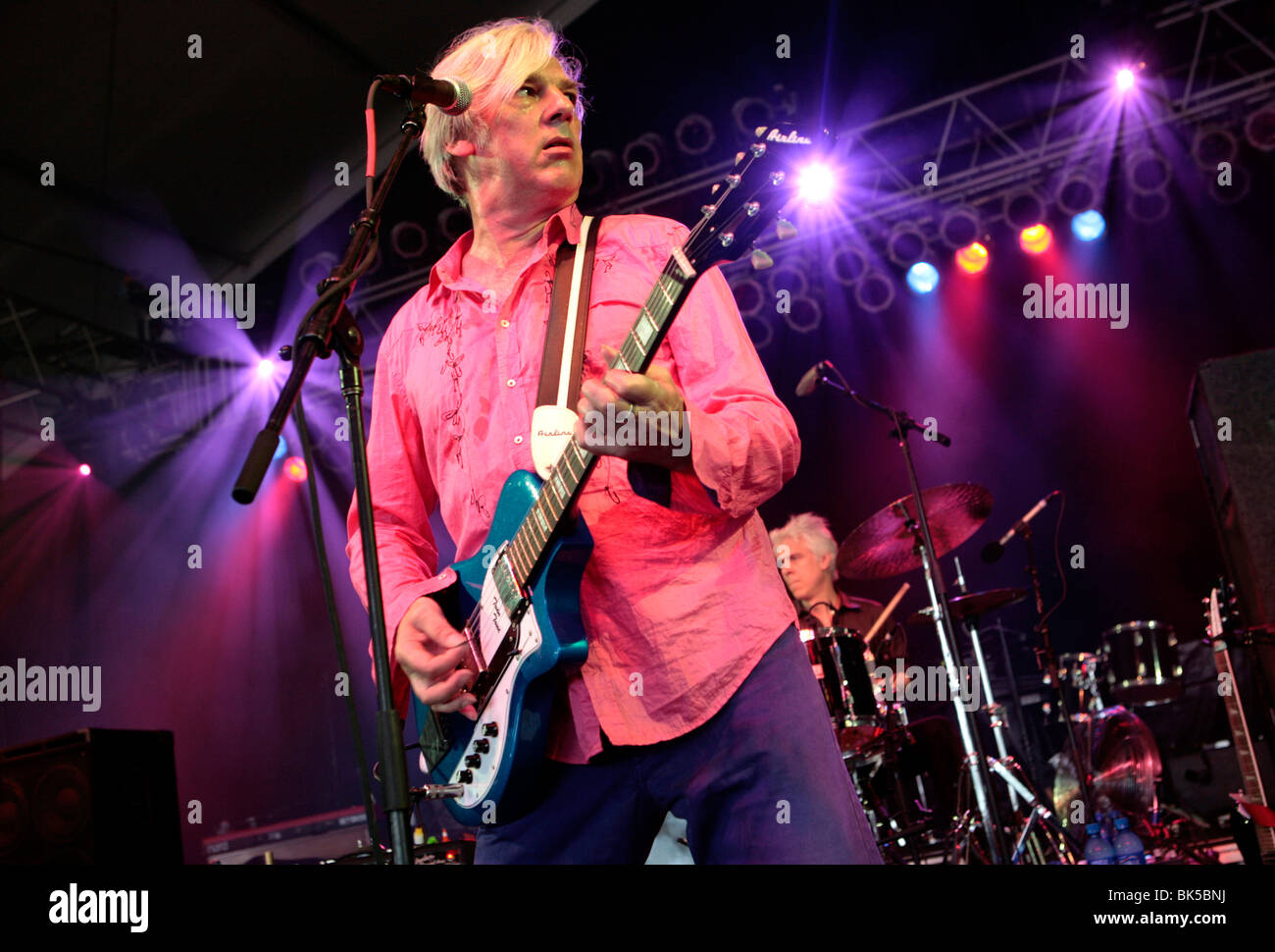 Robyn hitchcock hi-res stock photography and images - Alamy
