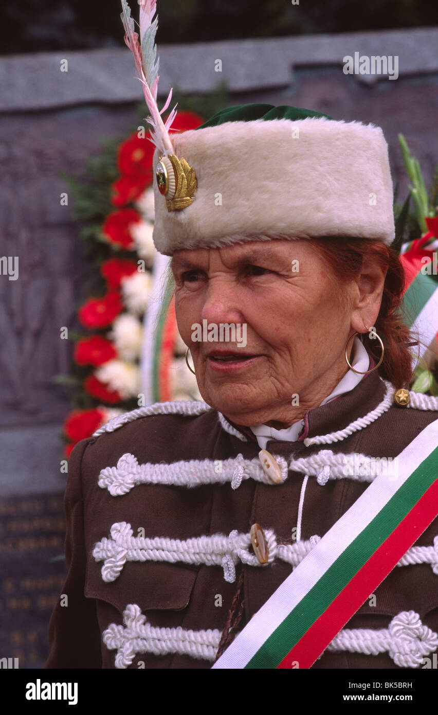 Bulgarian uniform hi-res stock photography and images - Alamy