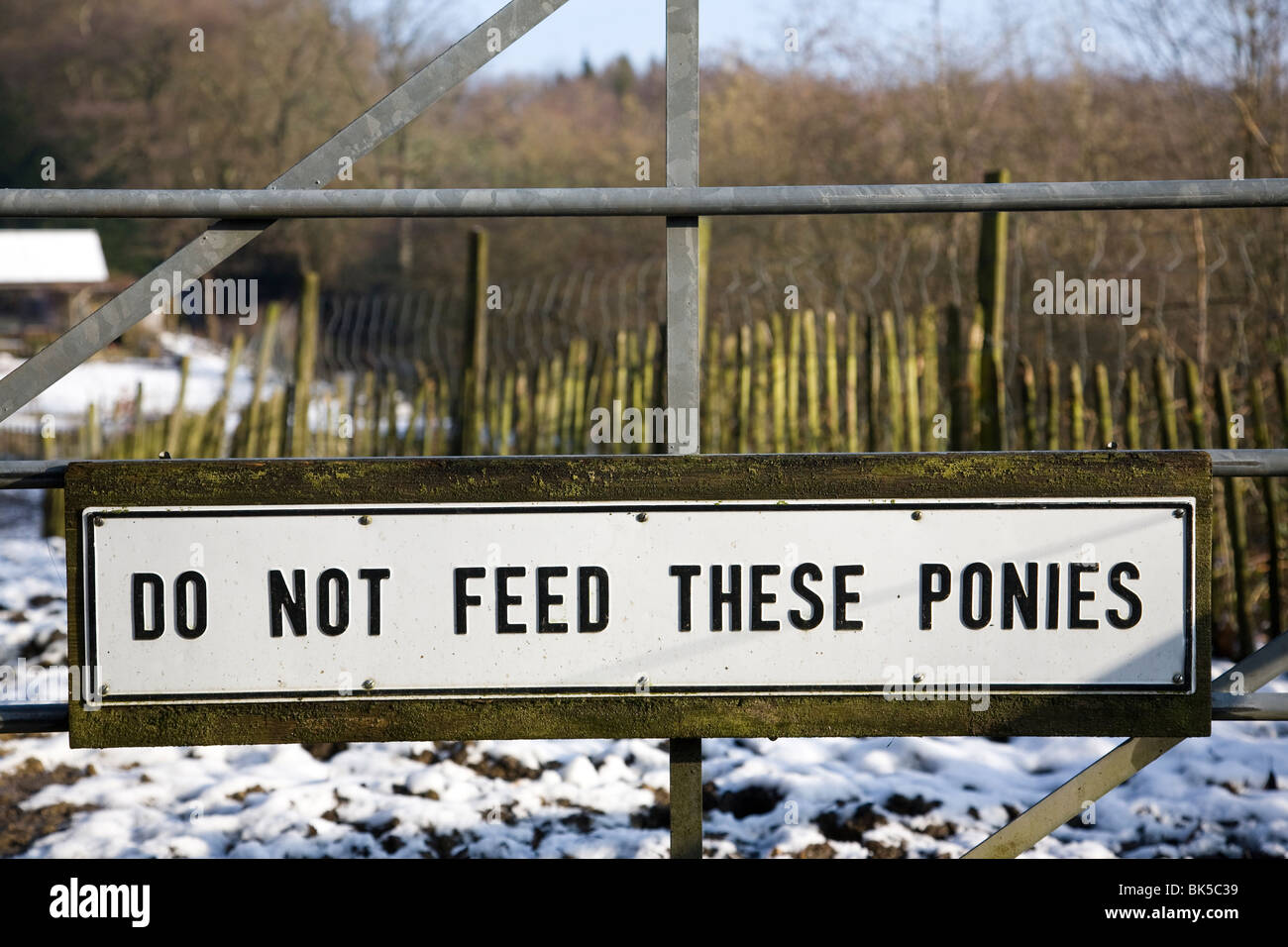 Paddock sign hi-res stock photography and images - Alamy