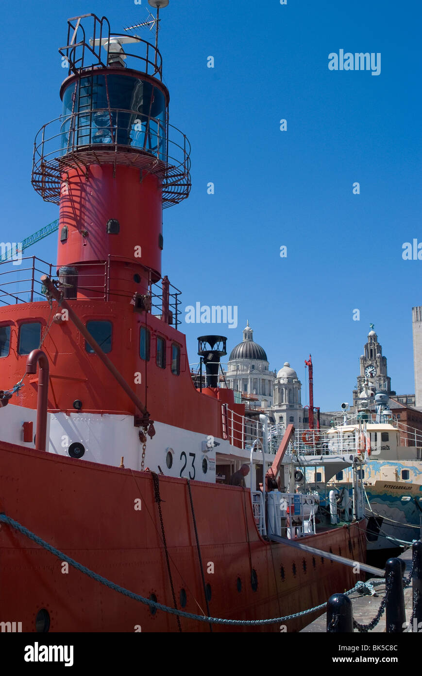 Albert dock quay hi-res stock photography and images - Alamy