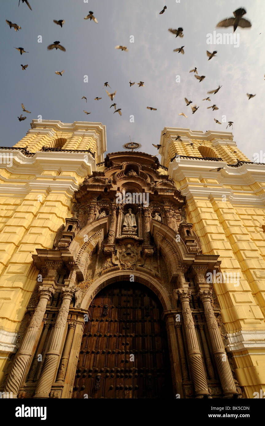 Peru lima architecture hi-res stock photography and images - Alamy