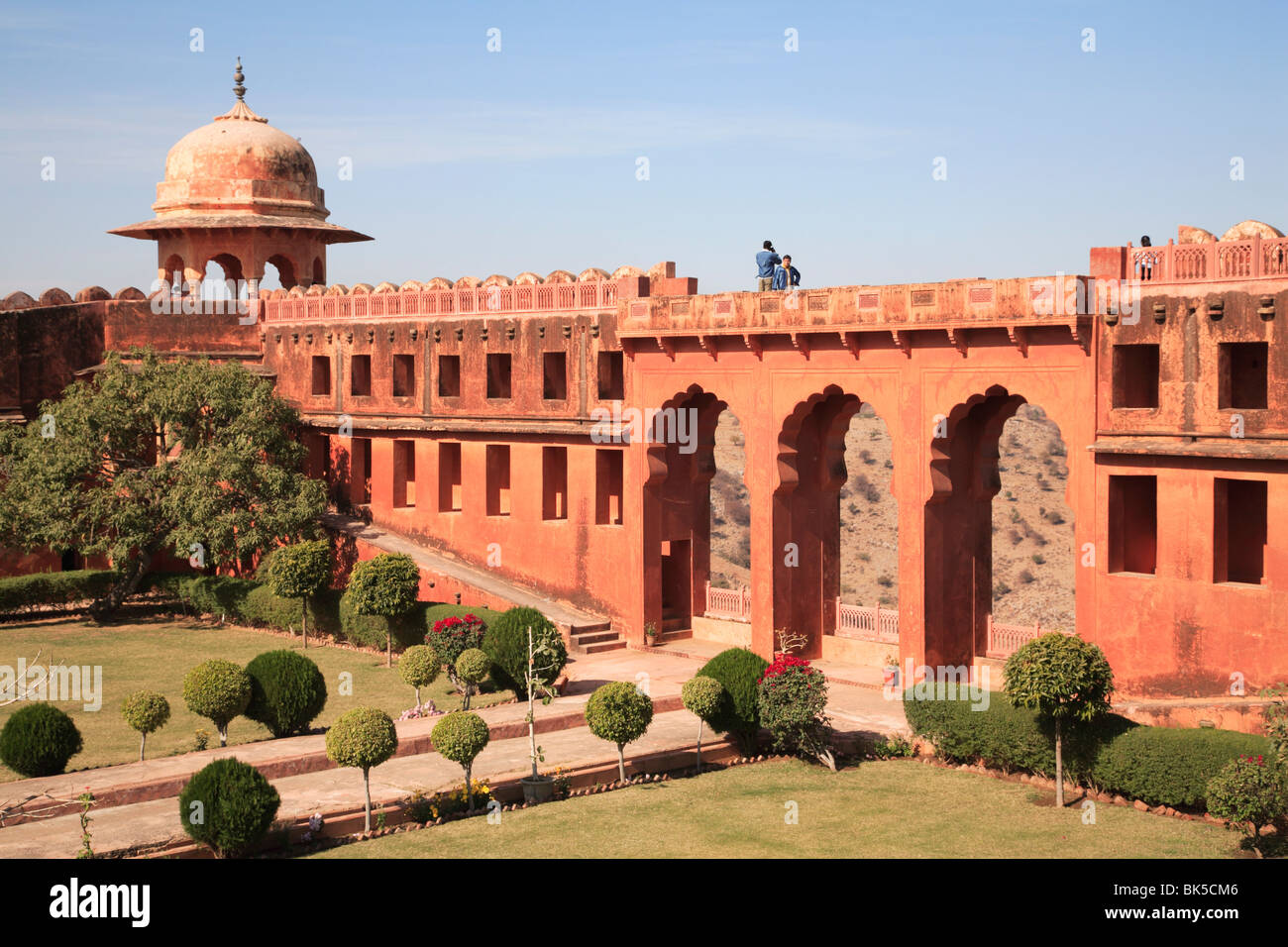 Mughal Gardens, Jaigarh Fort, Victory Fort, Jaipur, Rajasthan, India ...