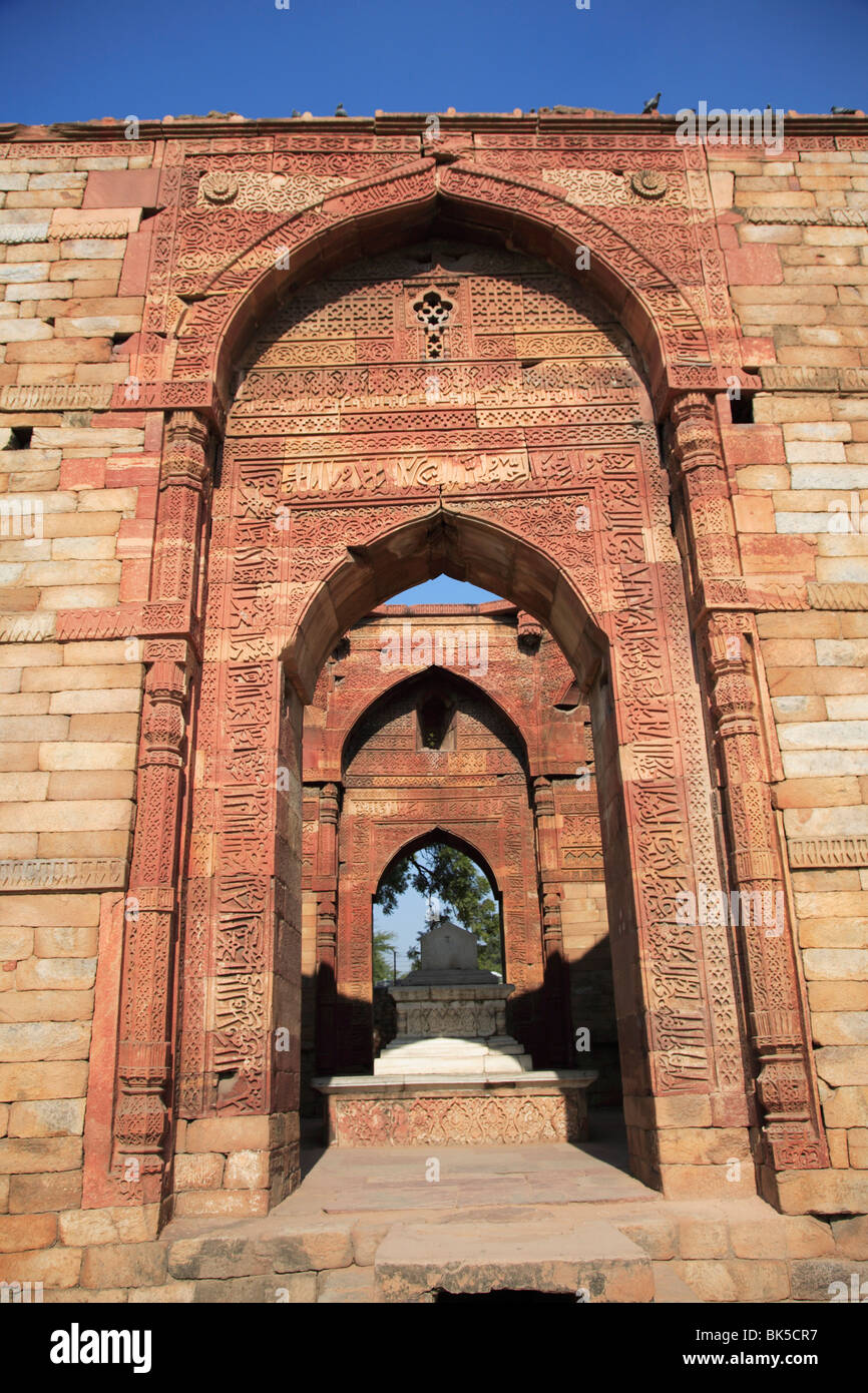 Tomb of altamish hi-res stock photography and images - Alamy