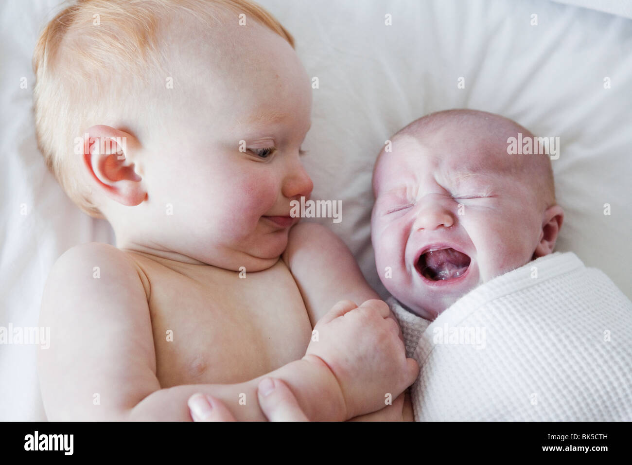 Crying baby babies hi-res stock photography and images - Alamy