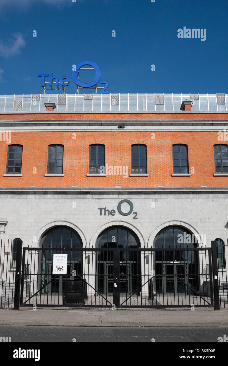 Concert neon arena hi-res stock photography and images - Alamy