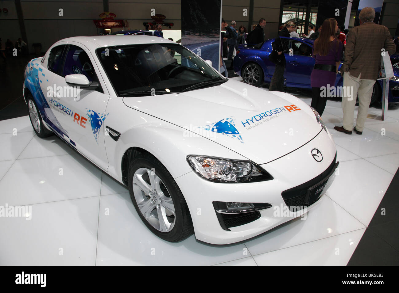 Hydrogen car exhibition hi-res stock photography and images - Alamy