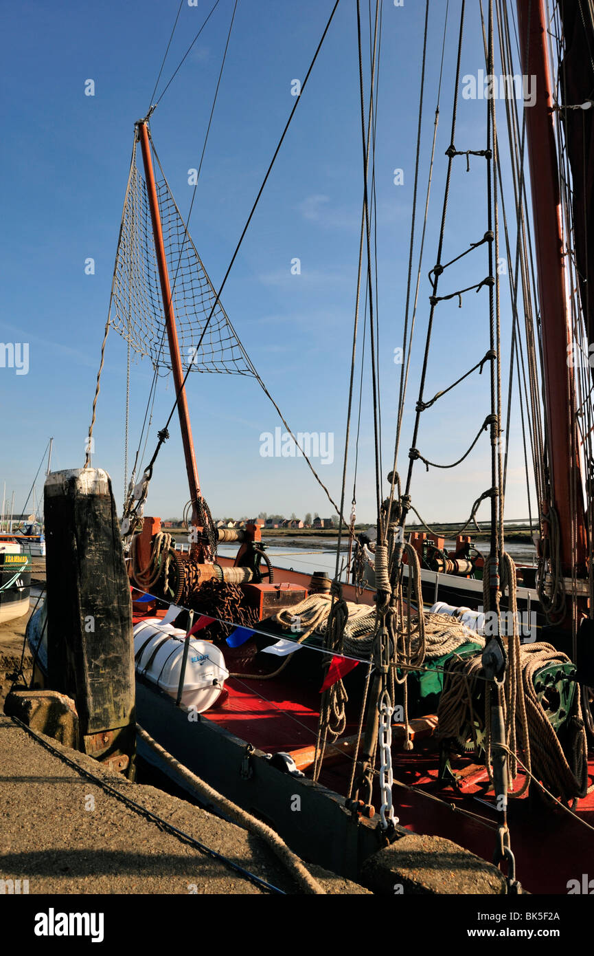 Thames Barge Rigging Stock Photos & Thames Barge Rigging Stock Images ...