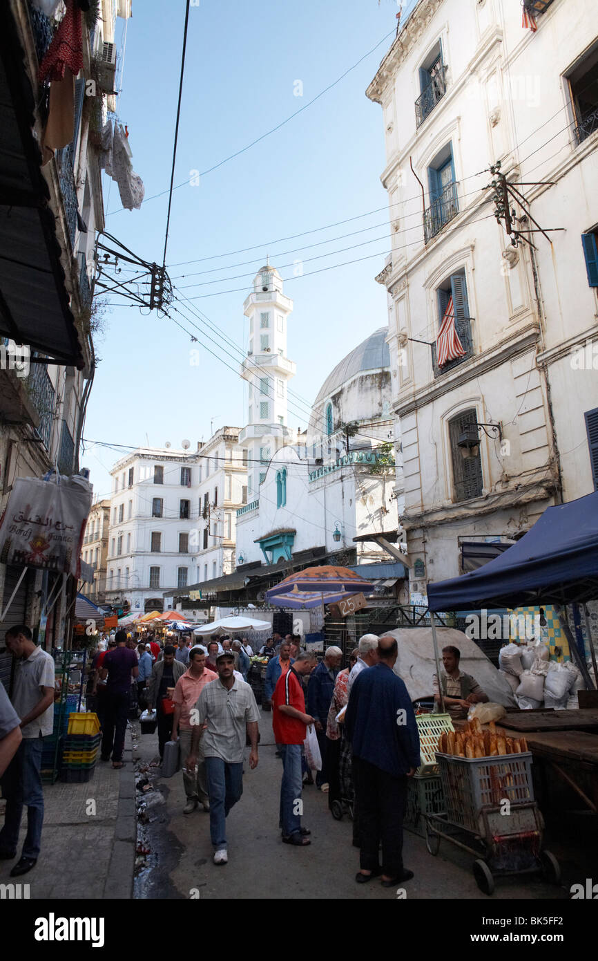 Market in algiers algeria hi-res stock photography and images - Alamy
