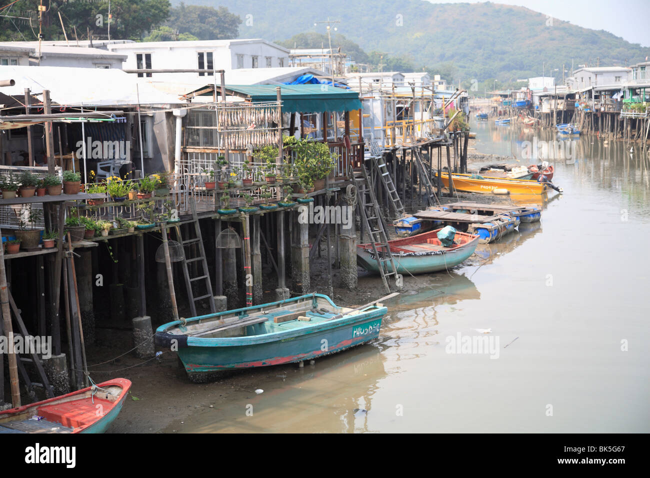 Stilt Houses, Tai O Fishing Village, Lantau Island, Hong Kong, China ...