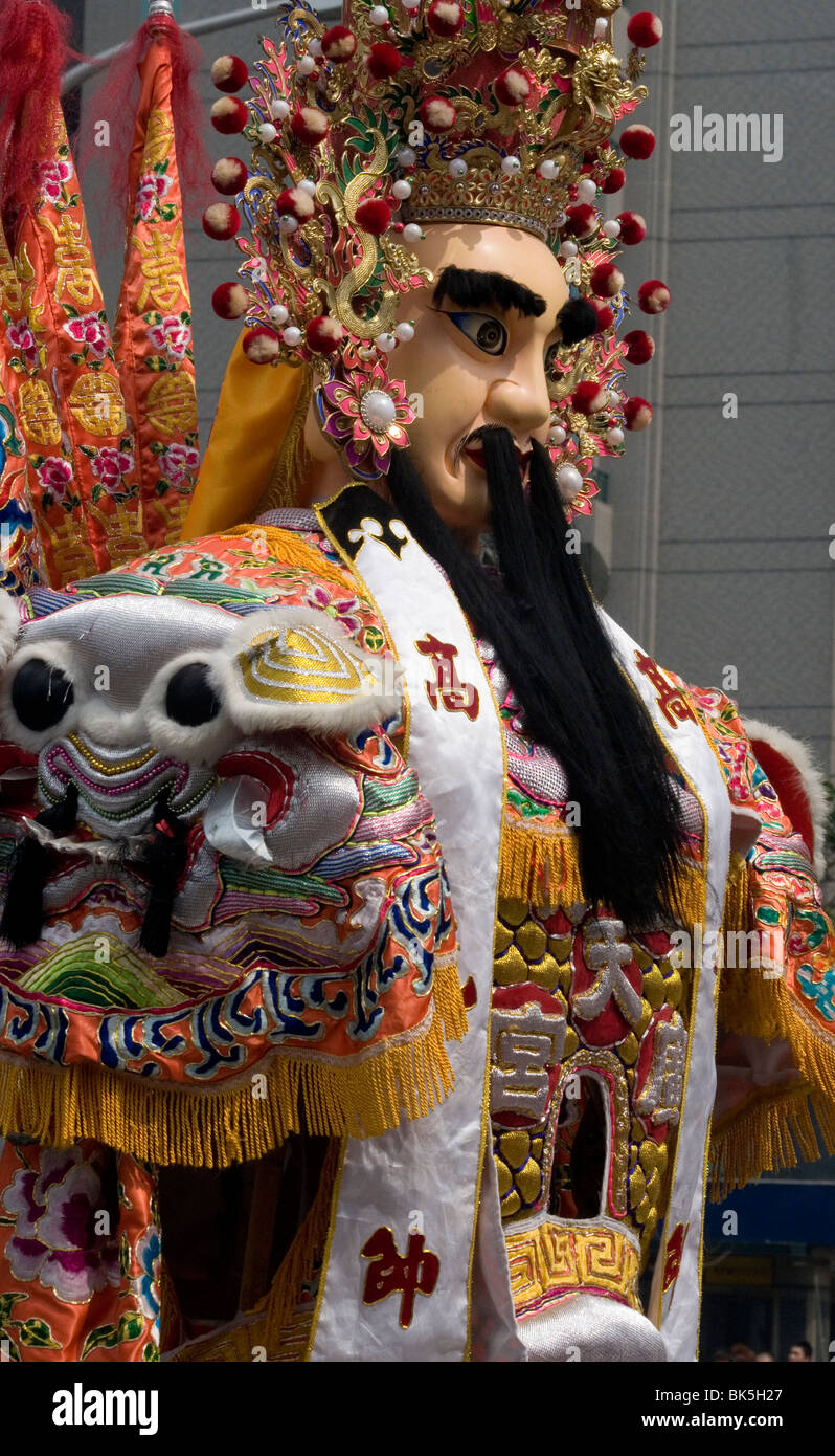 Procession chinese festival hi-res stock photography and images - Alamy