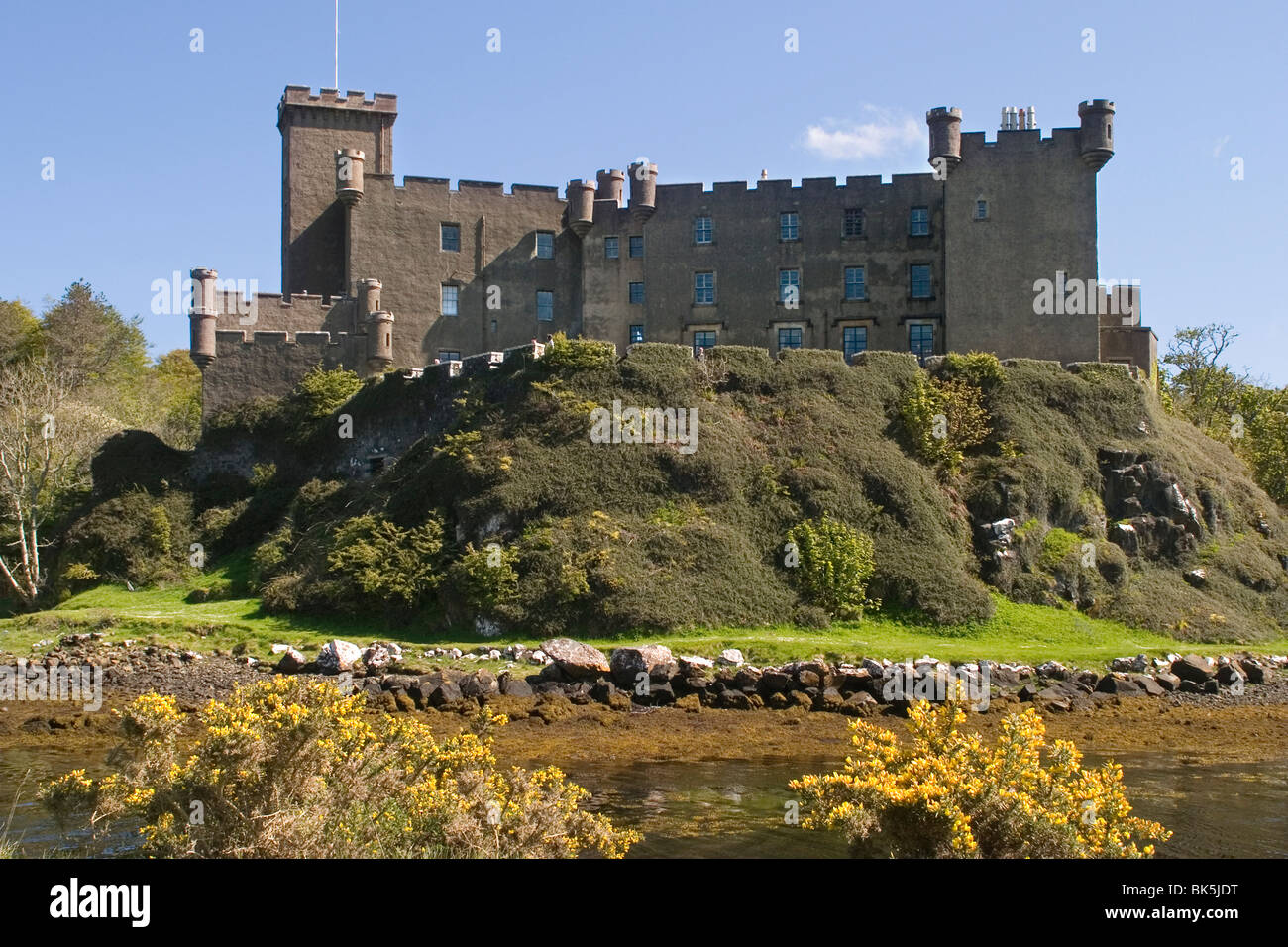 Dunvegan castle, Skye, Inner Hebrides, Scotland, United Kingdom, Europe ...