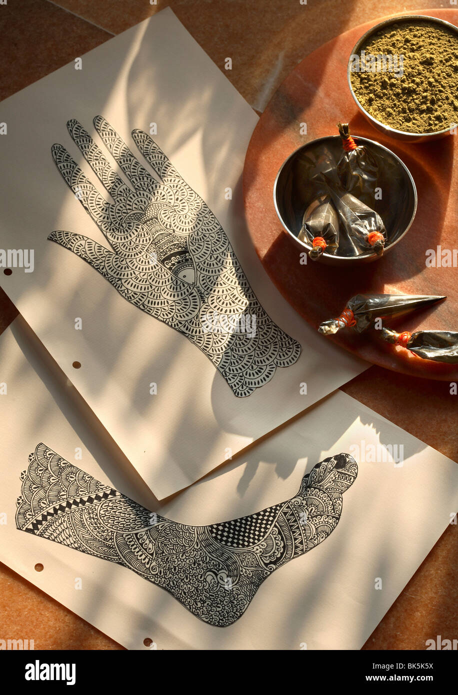 Mehendi, Indian henna body art, India, Asia Stock Photo - Alamy
