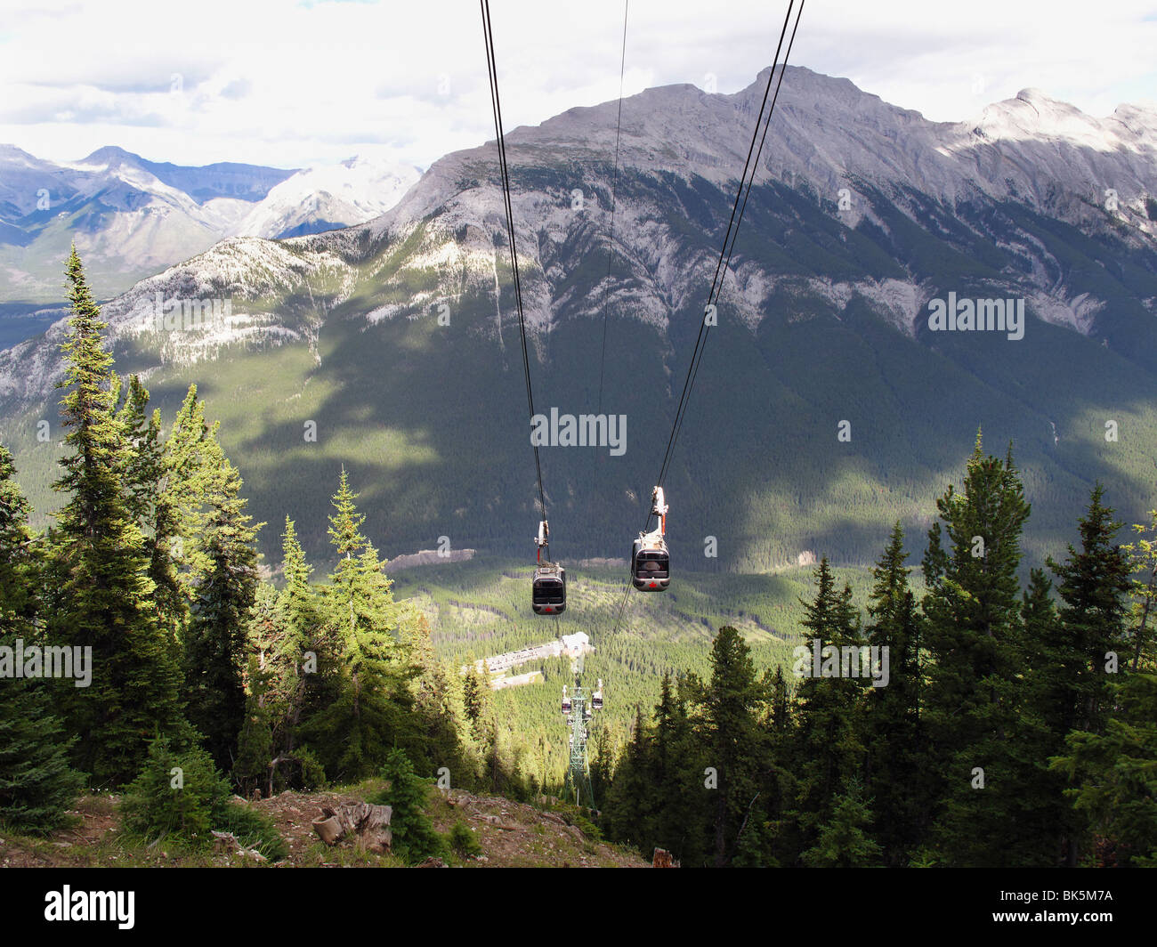 Enclosed gondola hi-res stock photography and images - Alamy