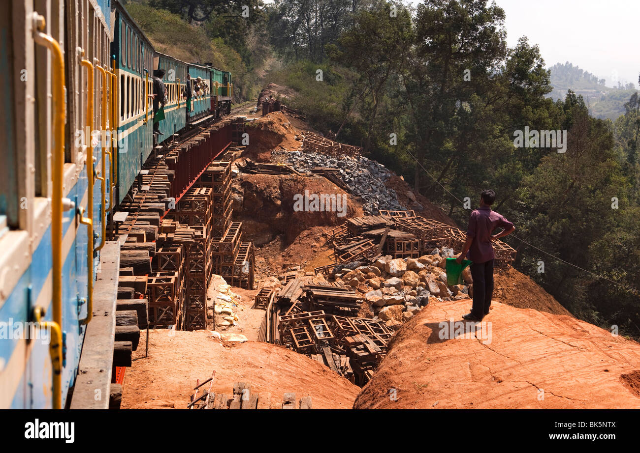 Nilgiri mountain railway hi-res stock photography and images - Alamy