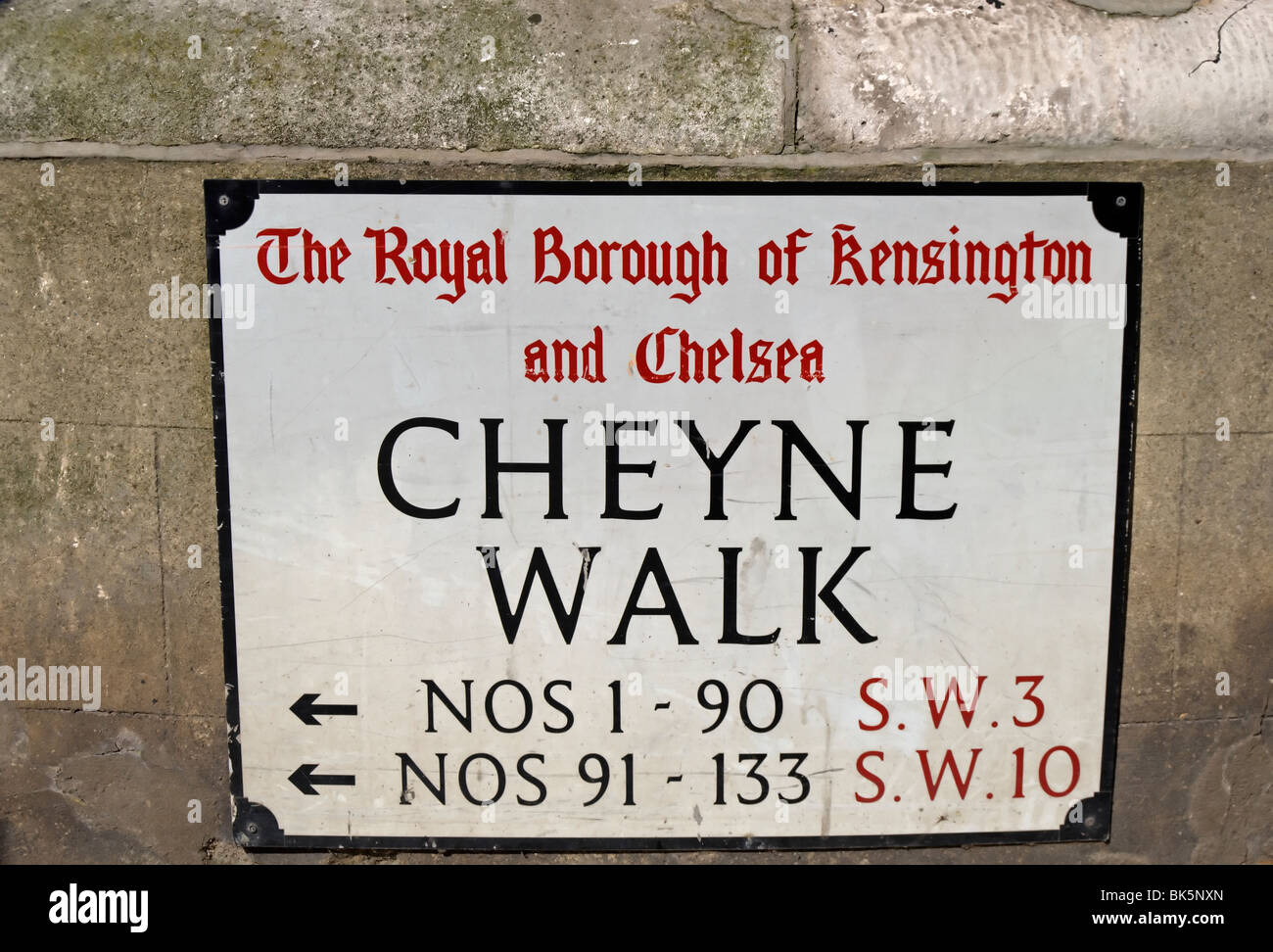 Cheyne walk sign hi-res stock photography and images - Alamy