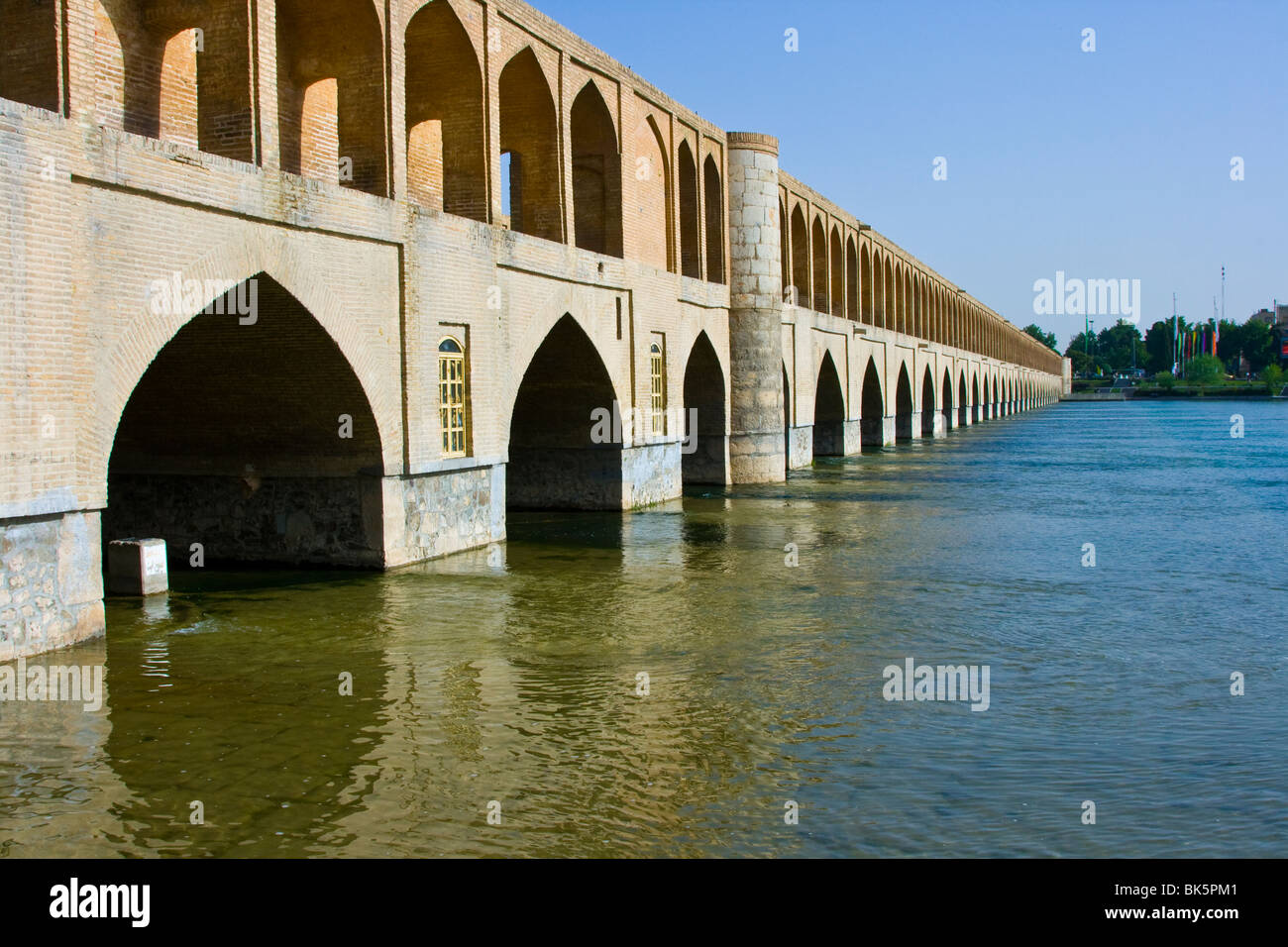 Bridge of thirty three arches hi-res stock photography and images - Alamy