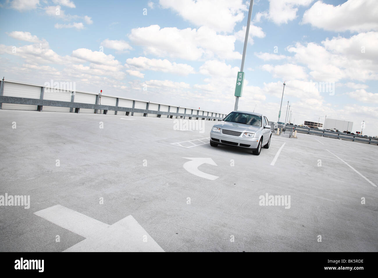 Diagonal car parking hi-res stock photography and images - Alamy