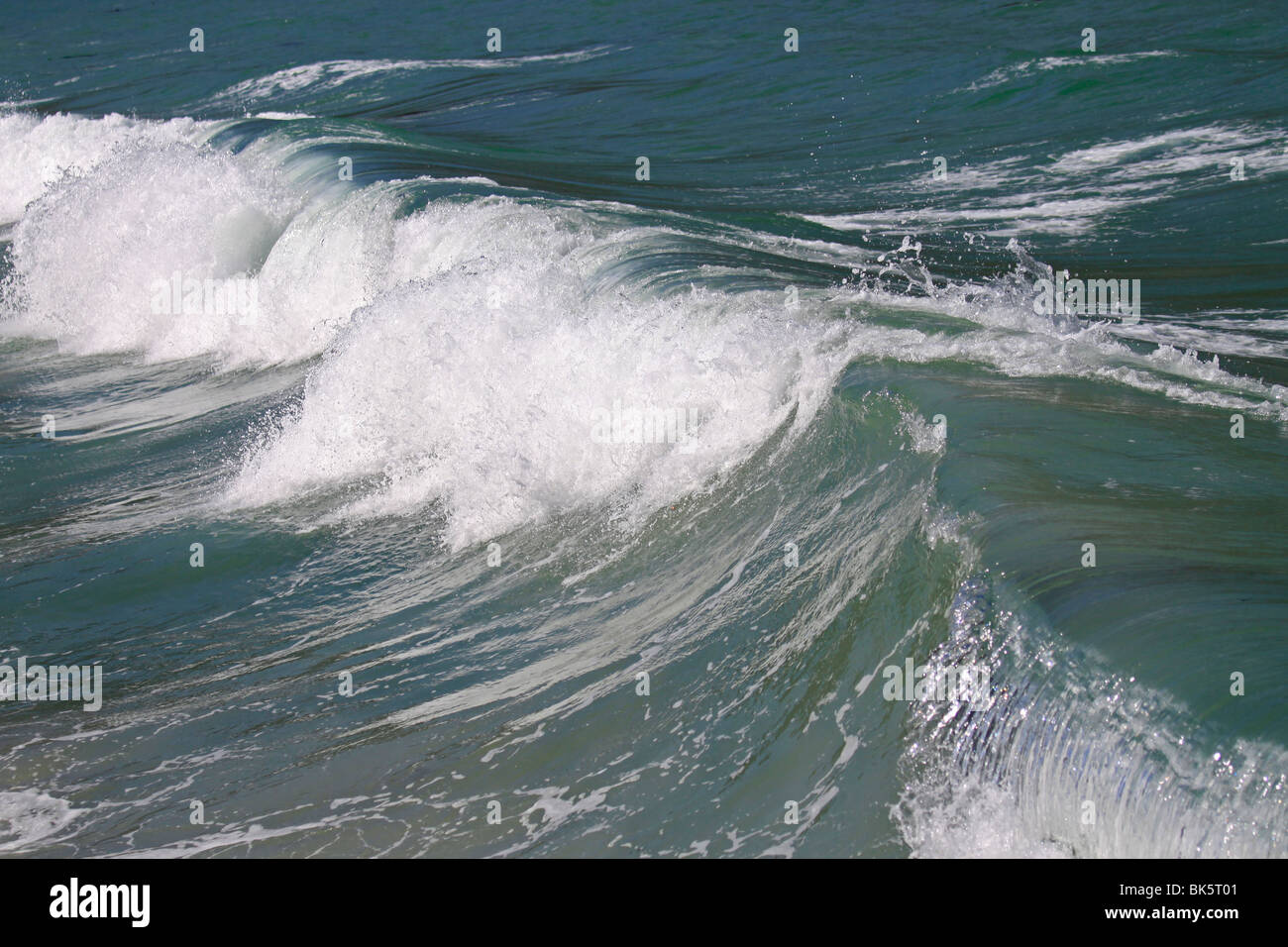 Wave breaking cape town hi-res stock photography and images - Alamy