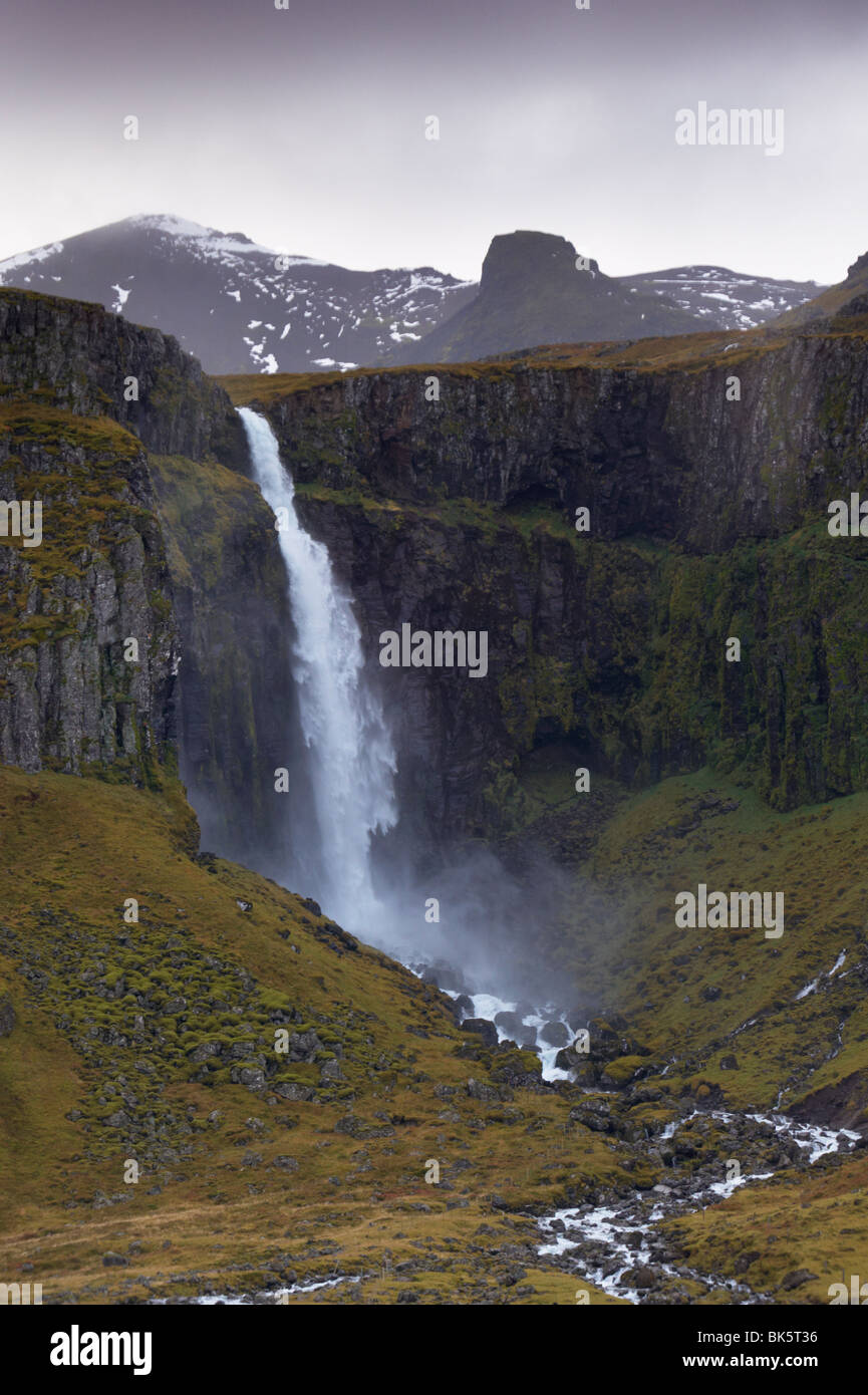 Grundarfoss waterfall hi-res stock photography and images - Alamy