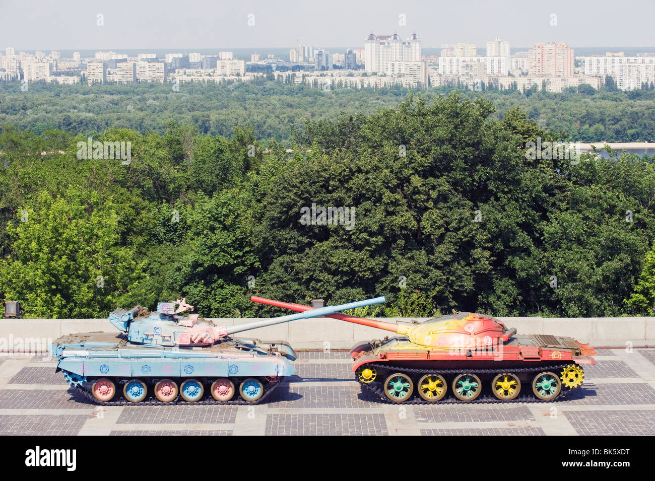 Tanks on display at the Museum of the Great Patriotic War, Kiev ...