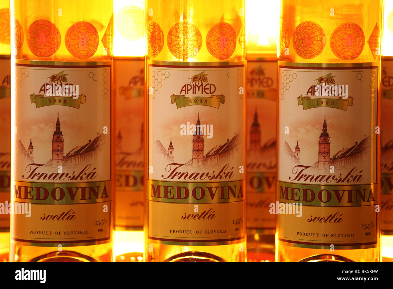 Mead bottle hi-res stock photography and images - Alamy