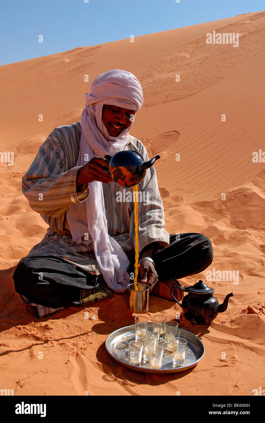 Tuareg making tea, Sebha, Ubari, Libya, North Africa, Africa Stock ...