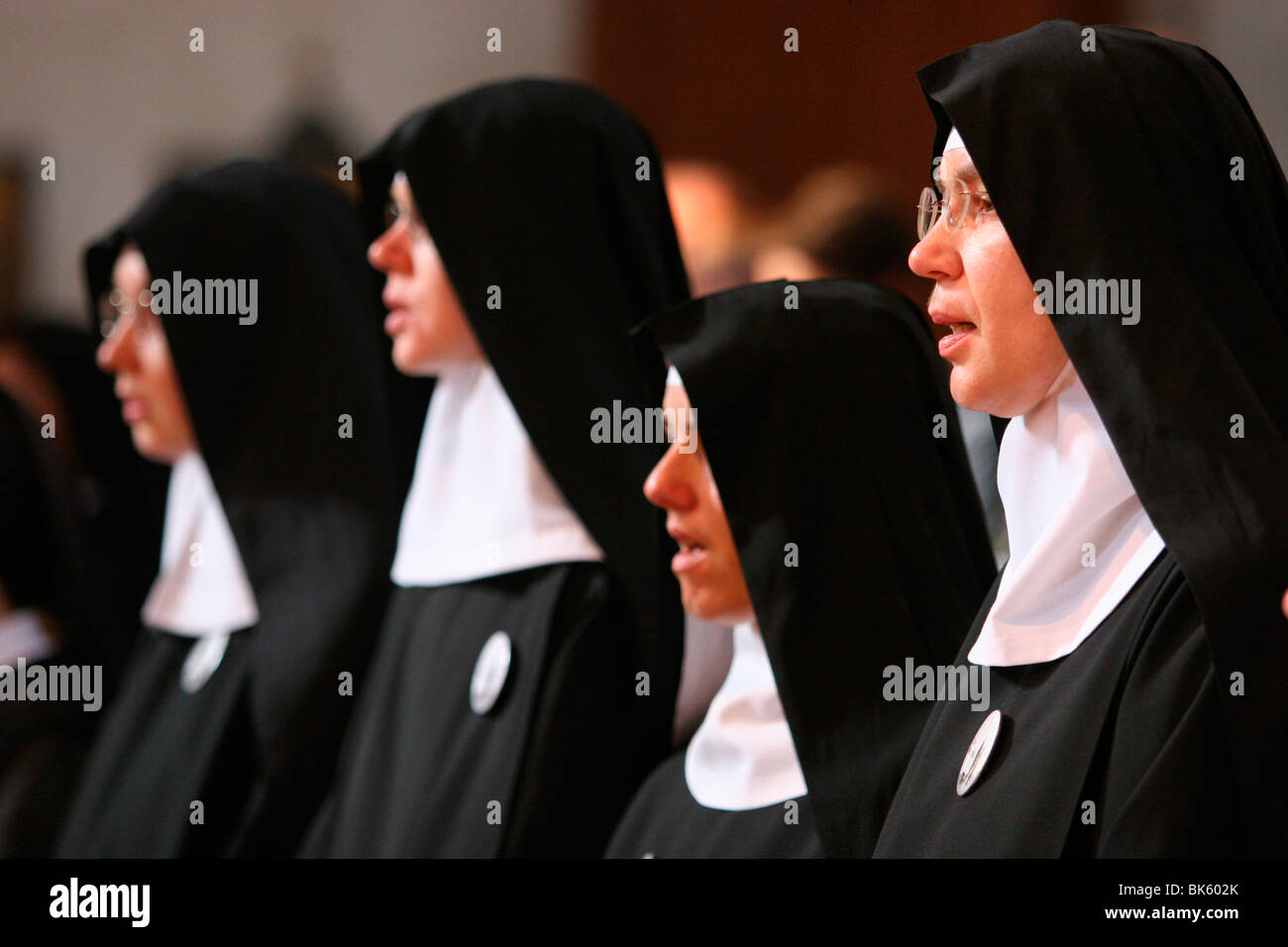 Singing Nun High Resolution Stock Photography and Images - Alamy