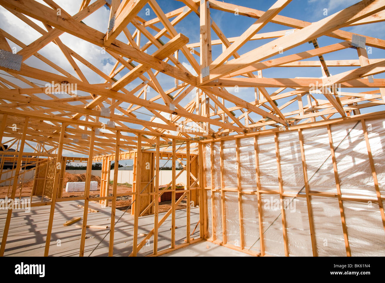 Constructing new timber framed houses in Echuca, Australia Stock Photo ...