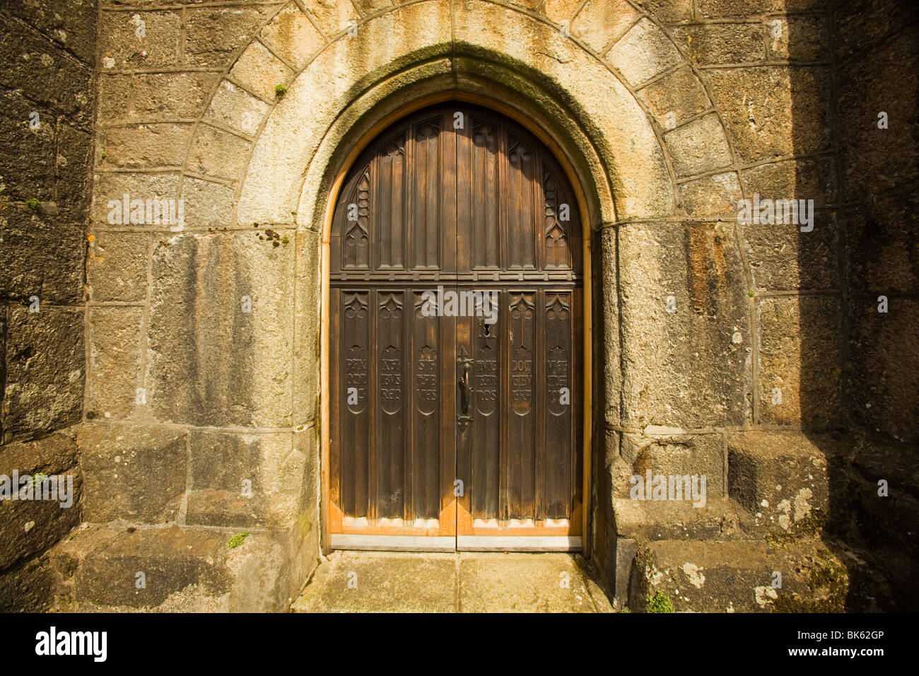 Wooden door norman architecture hi-res stock photography and images - Alamy