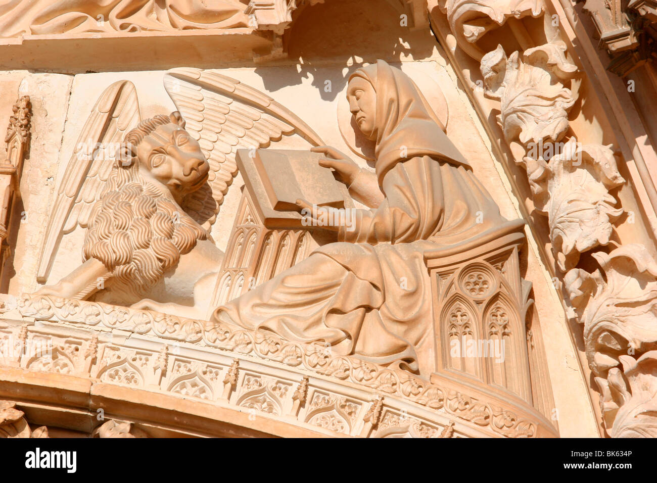 Evangelist symbol hi-res stock photography and images - Alamy