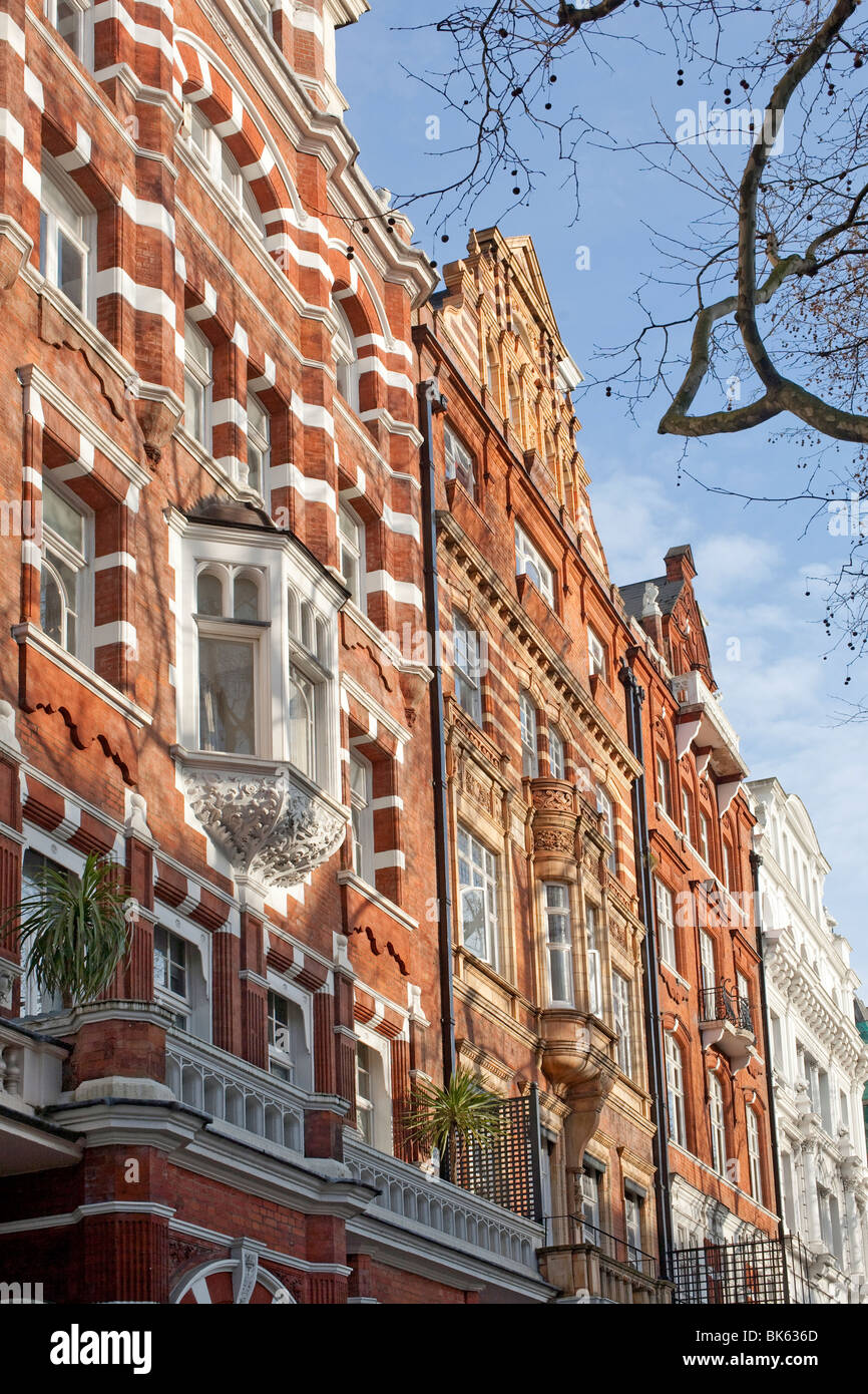 Queens gate london hi-res stock photography and images - Alamy