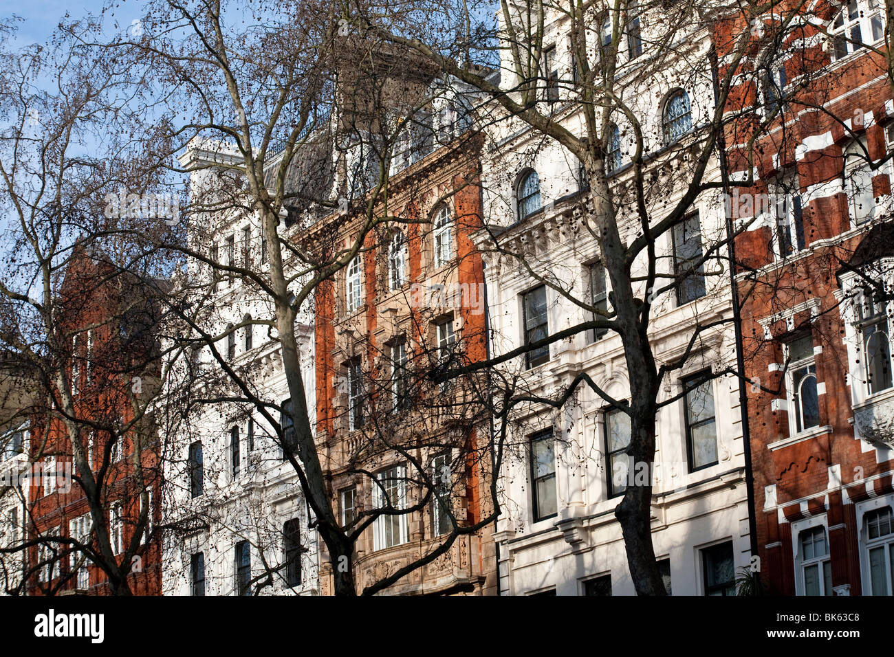 Queens gate london hi-res stock photography and images - Alamy