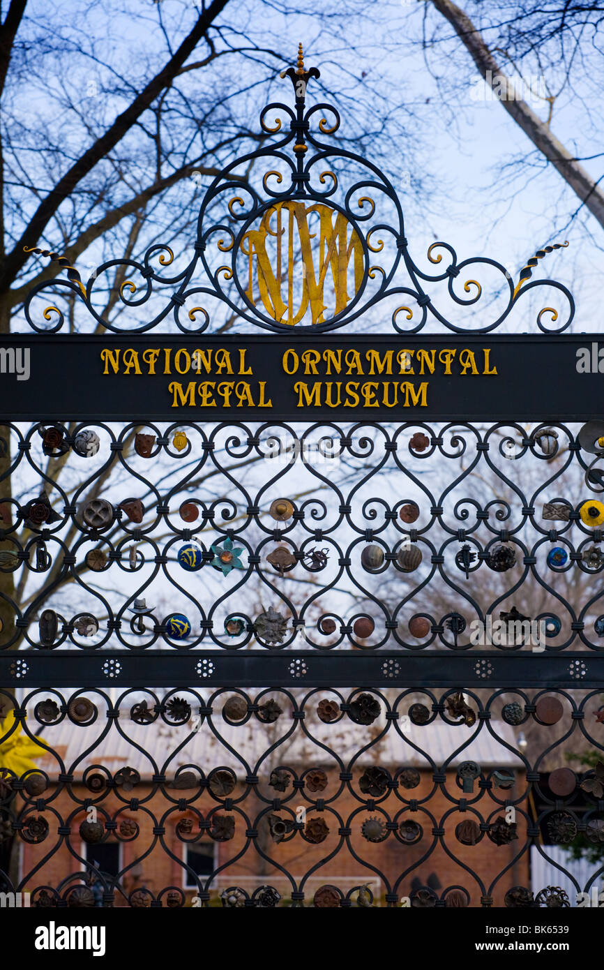 Metal museum memphis hi-res stock photography and images - Alamy