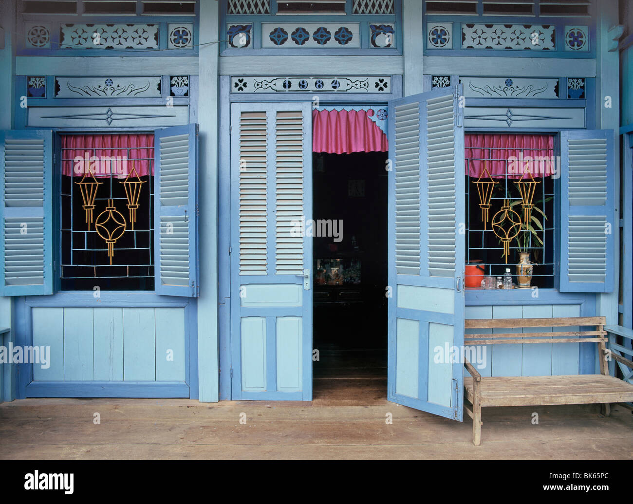 Vietnam houses window door hi-res stock photography and images - Alamy
