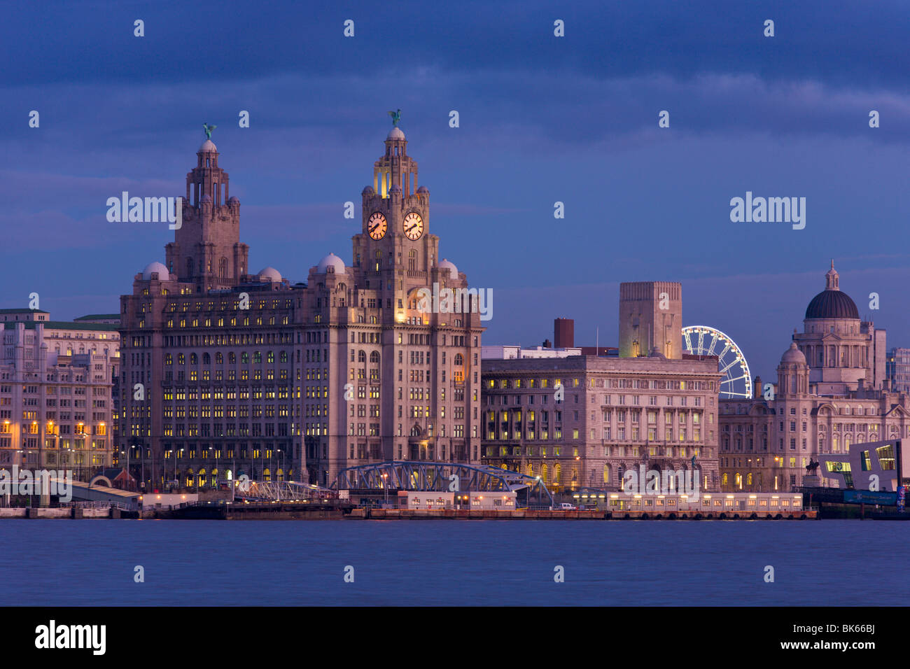 Skyline and Waterfront at night, Liverpool, Merseyside, England Stock ...