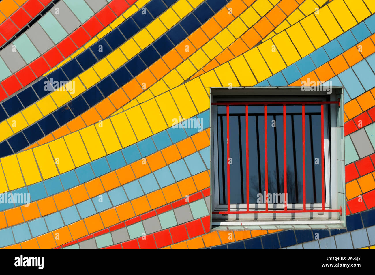 Exterior wall tiles hi-res stock photography and images - Alamy