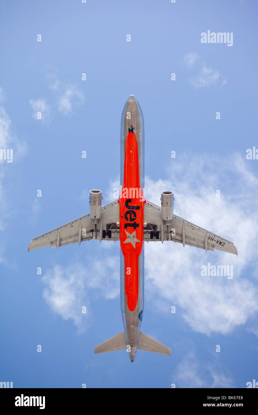 Planes flying into Sydney, Australia Stock Photo - Alamy