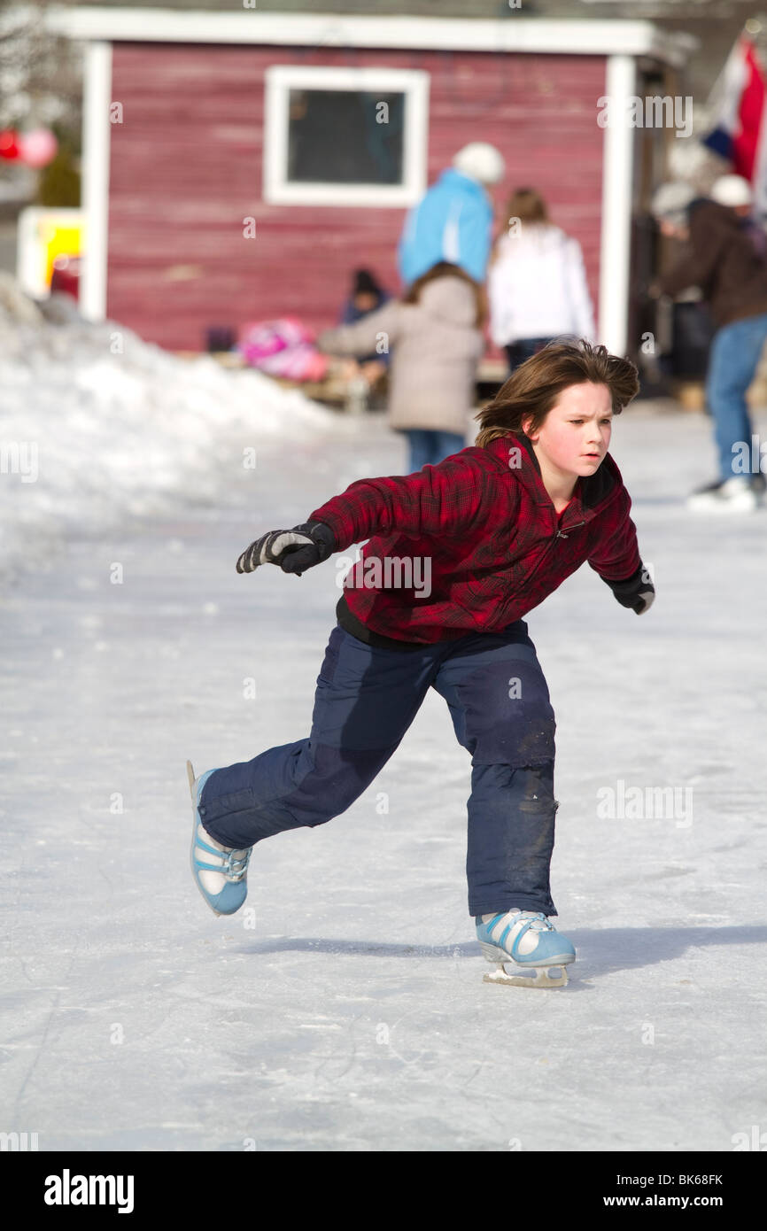 Boyskating hi-res stock photography and images - Alamy