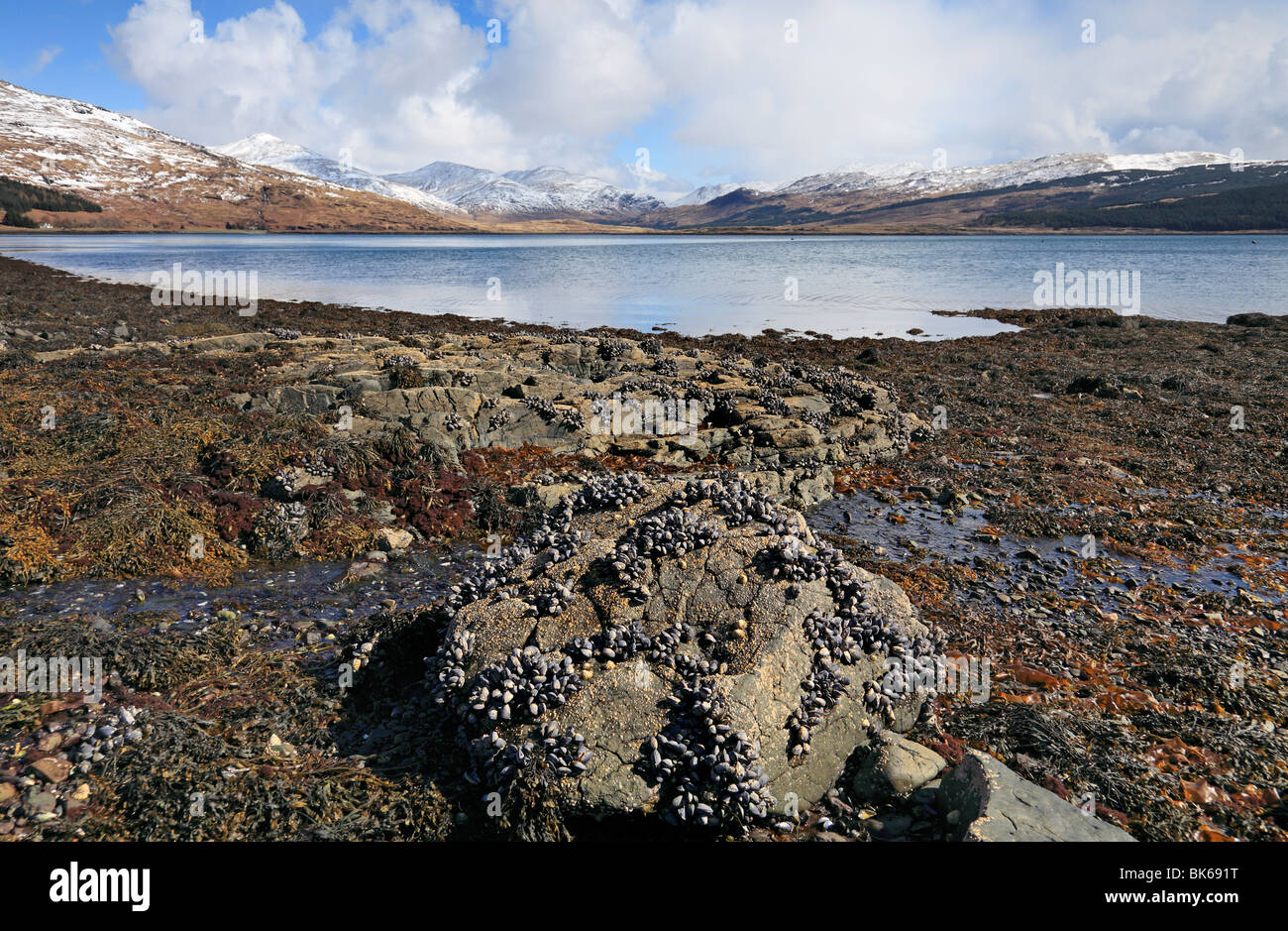 Spring snow mountains uk hi-res stock photography and images - Alamy